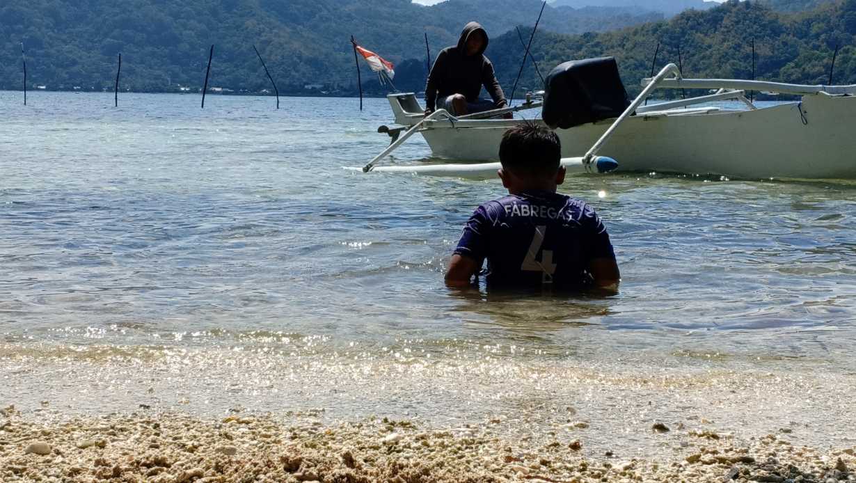 Pulau Bakki dengan Aura Mistis Tersembunyi Tawarkan Keindahan Bawah ...